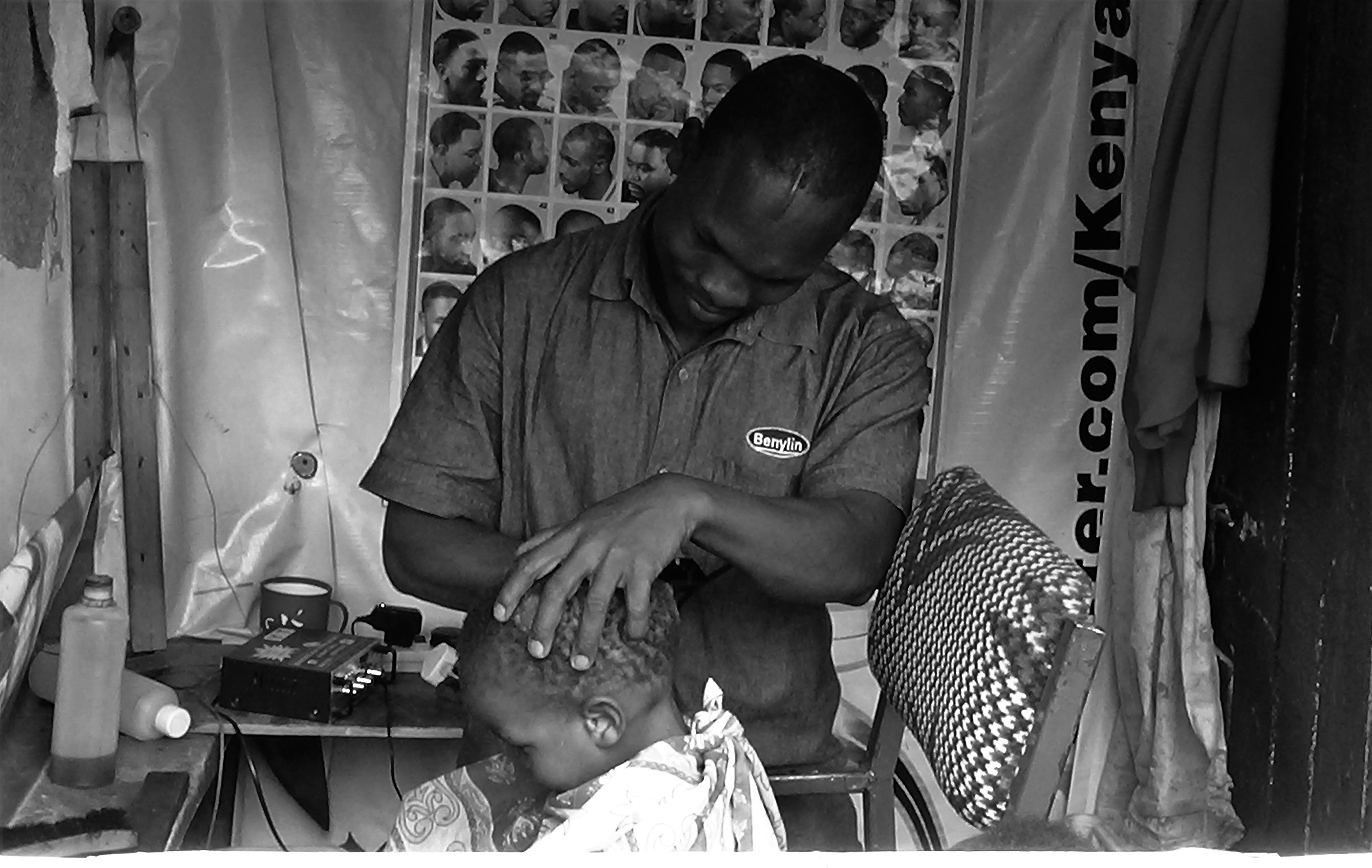 John in his barber shop_300dpi_bw – Paul Higdon